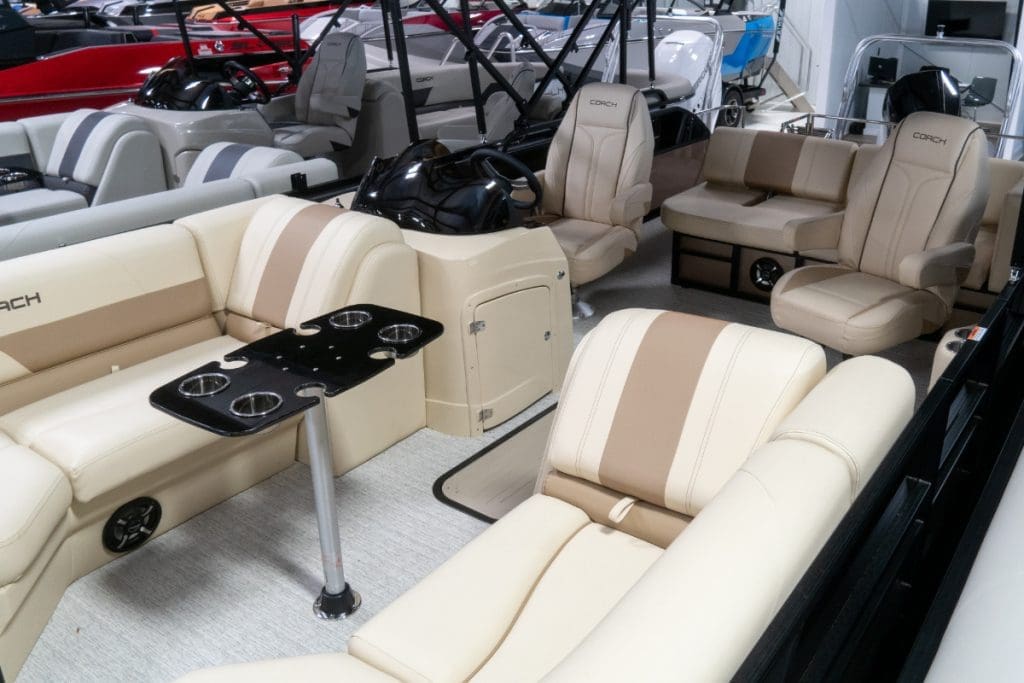 Coach Pontoons ~ SouthTown Watersports