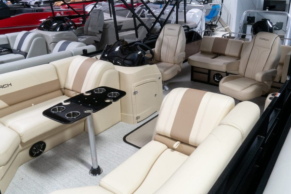 Coach Pontoons ~ SouthTown Watersports